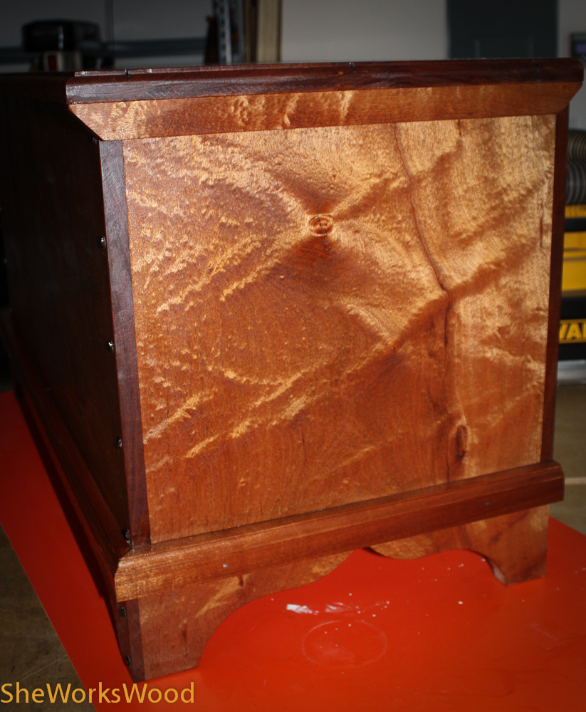 Six board chest