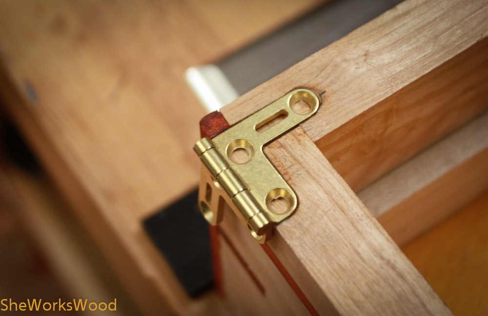 hinge – She Works Wood & Leather